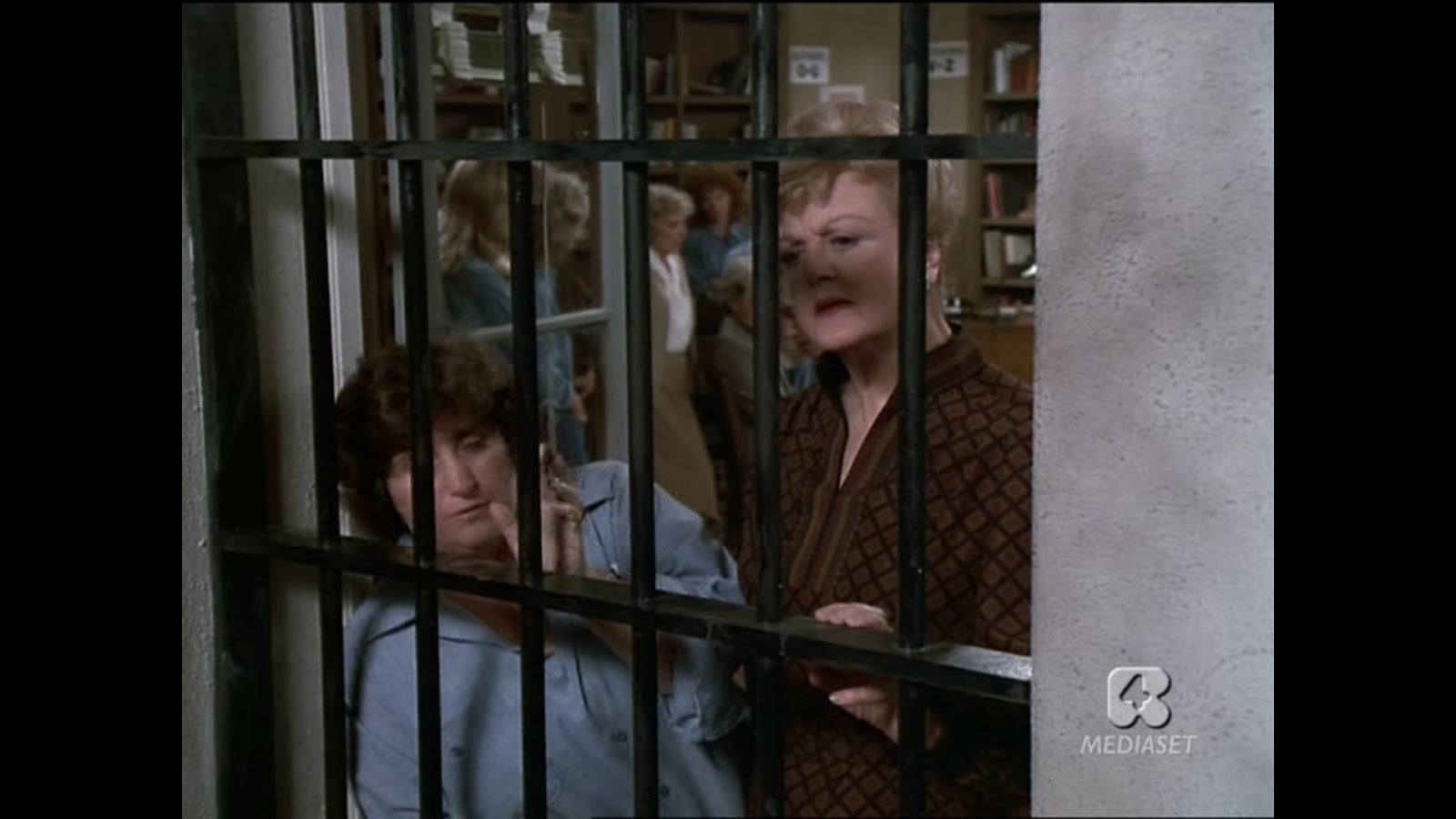 Murder She Wrote Screencaps: 31. 2x09 - Jessica Behind Bars