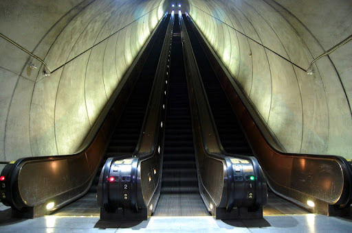 HYDERABAD sindh: Beautiful Escalator Photography from the World