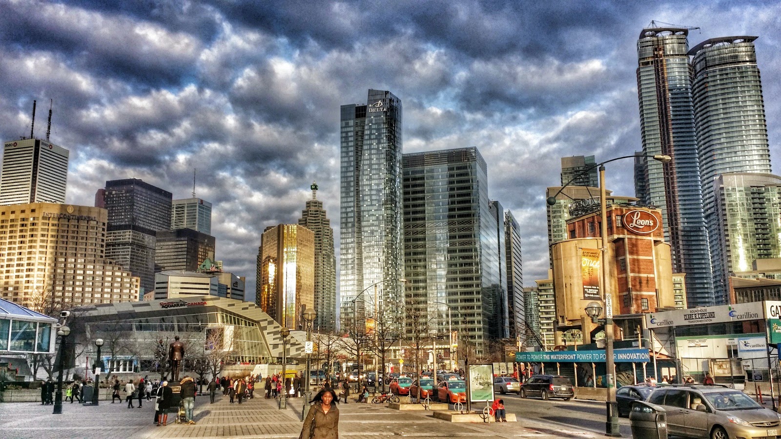 Toronto Skyscraper and Condo Blog: Toronto Skyline with Skyscrapers