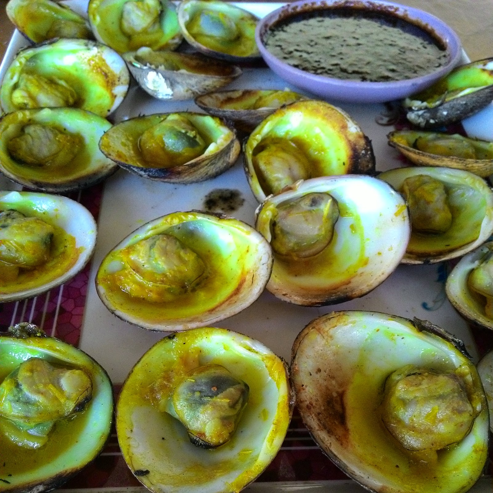 h2diary: Lokan Bakar dan Puding Kelapa di Salut