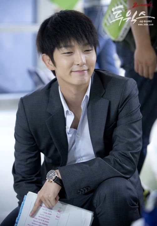 Lee Joon Gi from the set of two weeks | Bismillah