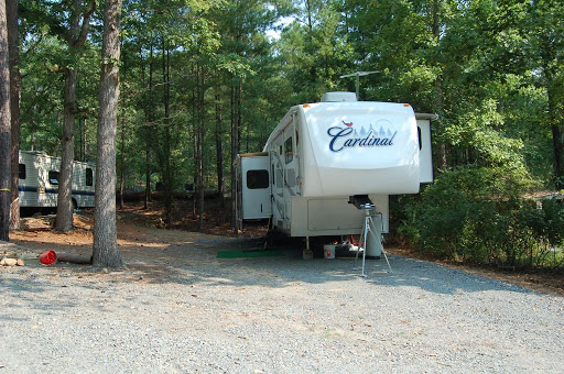 Goodwin's RV Campground | BookYourSite