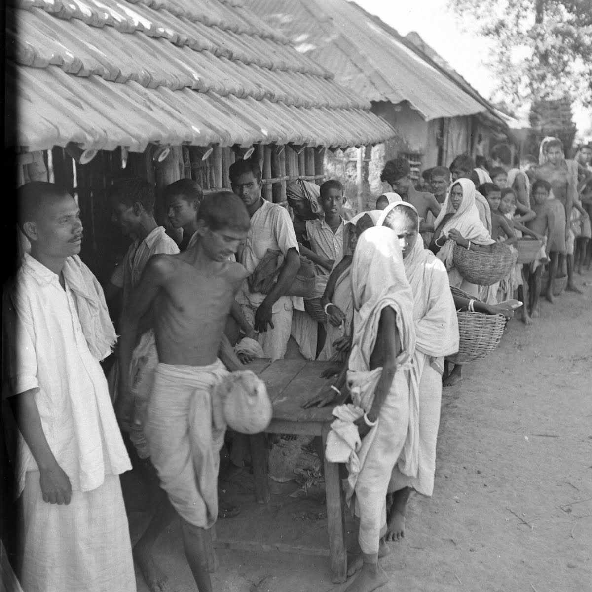 Calcutta And Bengal Famine - William Vandivert — Google Arts & Culture