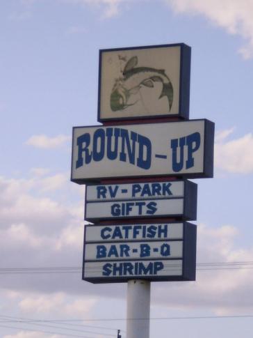 Catfish Round-Up RV Park | BookYourSite