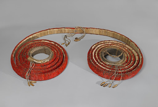 Feather money (tevau) — Google Arts & Culture