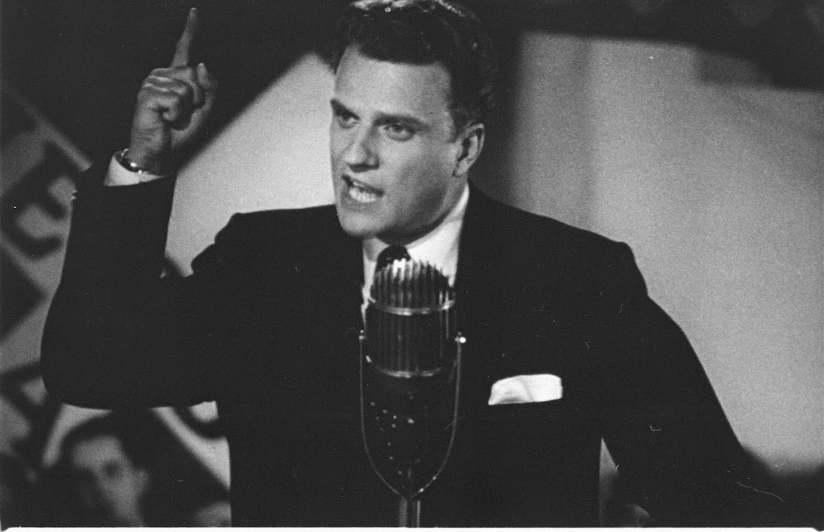 Jim Vaus-Evangelist - George Silk — Google Arts & Culture