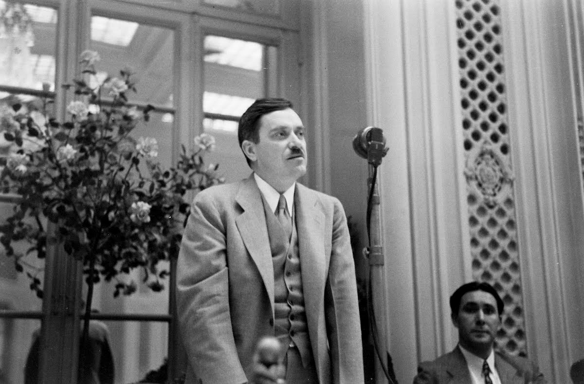 Earl Browder Speaks At Commonwealth Club In San Fransisco - Unknown ...