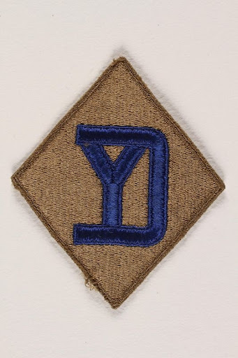 US Army 26th Infantry Division shoulder sleeve patch with a blue YD ...