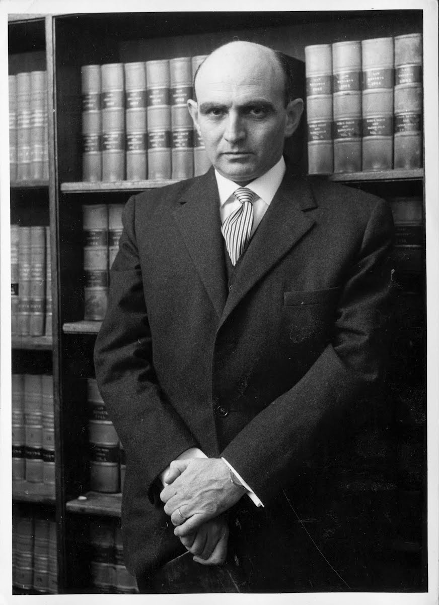 Gideon Hausner — Google Arts & Culture