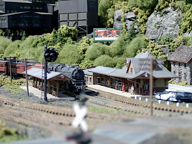 Scenic and Relaxed using Kato Unitrack - nScale.net