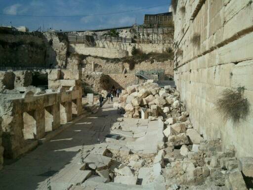 The "Kosher" Kiwi: Rubble From Roman Destruction of the Temple