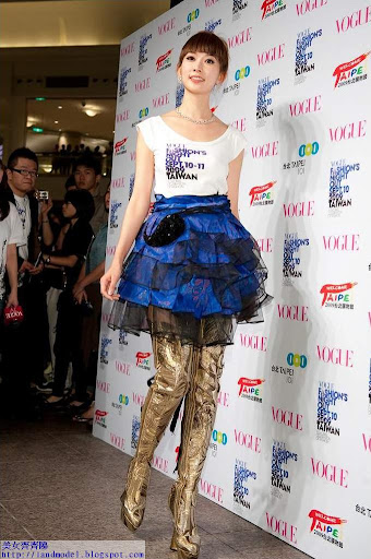 美女齊齊睇: 林志玲 Chiling Lin - Vogue Fashion\'s Night Out
