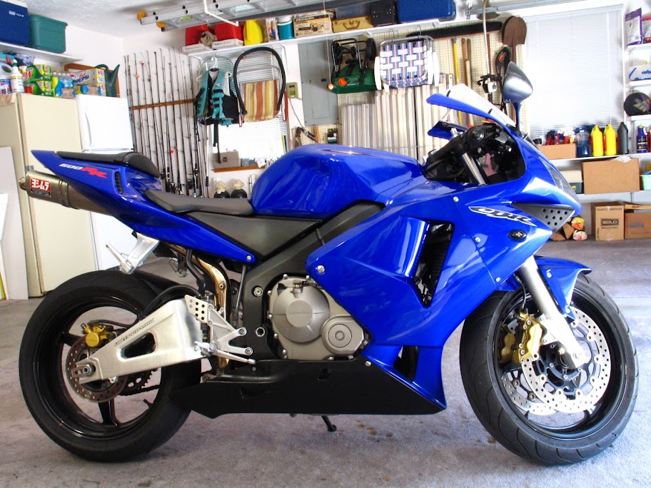 2004 Candy Tahitian blue 600RR | Honda CBR 600RR Forum