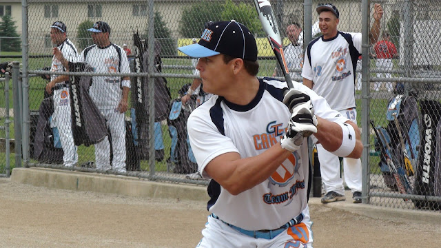 Tyler Beuerlein - www.softballcenter.comwww.softballcenter.com