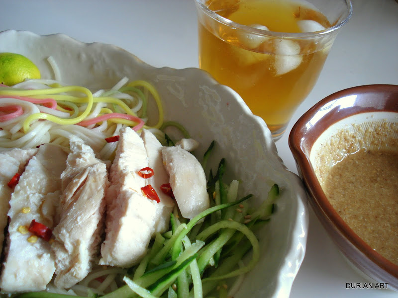Banbanji, hiyamugi and fruit chu-hi. (Chinese chicken’n noodles ...