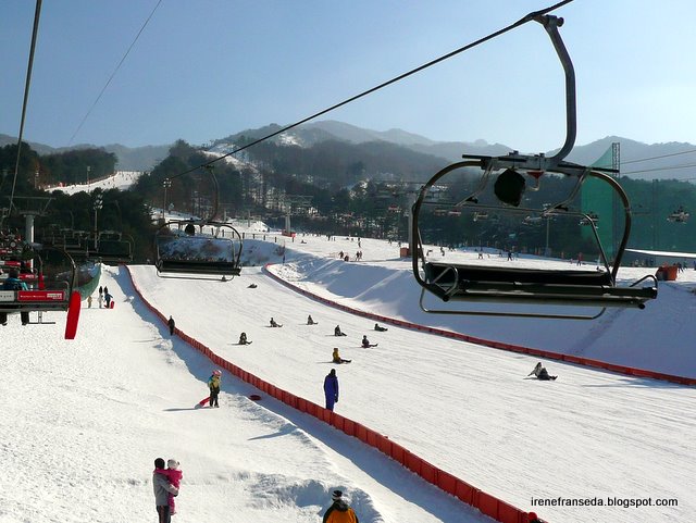 wanderlust: Day 180: Seoul - Bearstown Ski Resort - Seoul