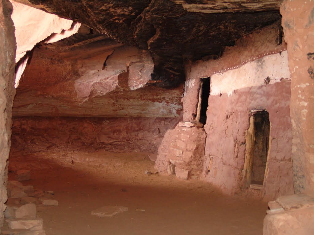 Scott's Twisted Travels: Moon House Ruin