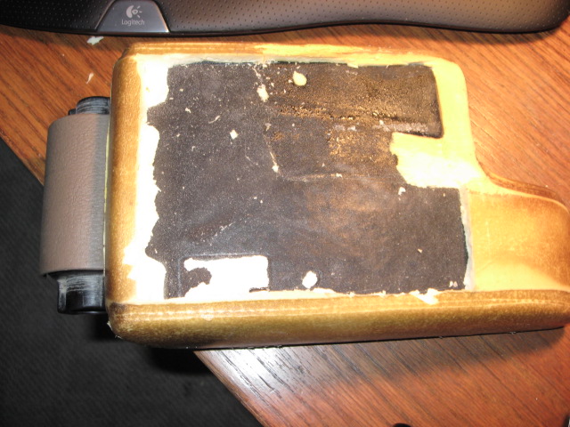 Recovering your armrest - DIY