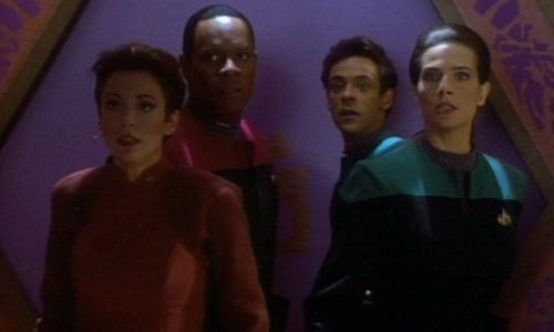 Cultural Wormhole: DS9 Rewind Review – “Move Along Home”