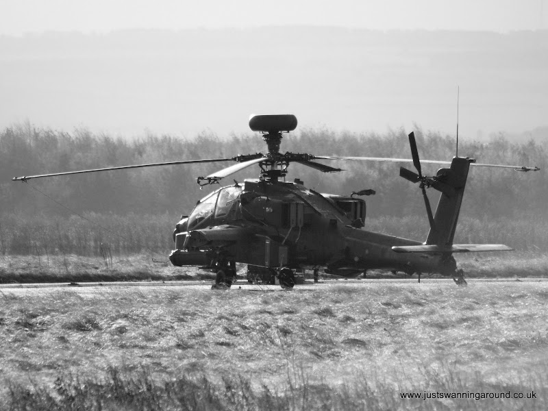 Apaches in the north - 653 Squadron at Albemarle Barracks - UK Airshow ...