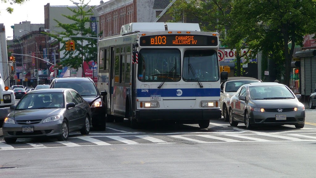 Shots around Brooklyn/Manhattan (incl F train shuttle) - Bus Photos ...