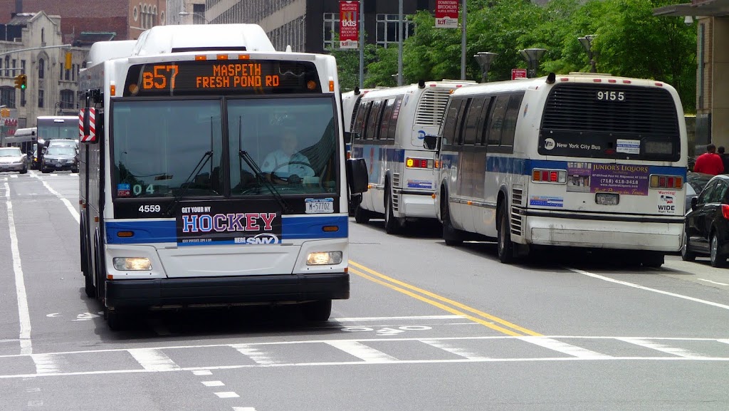 Shots around Brooklyn/Manhattan (incl F train shuttle) - Bus Photos ...