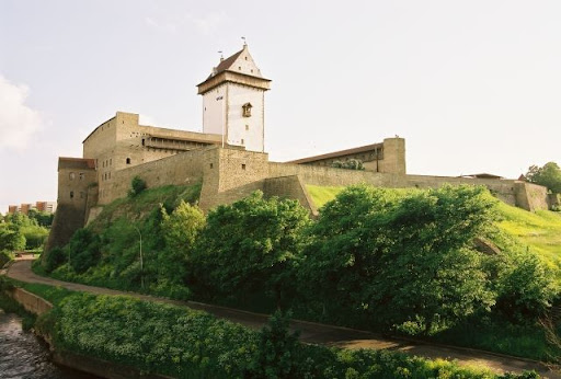 spear I made in the Narva Castles forge. - Show and Tell - Bladesmith's ...