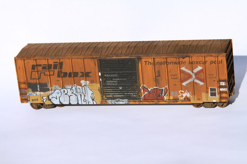 Show us your weathered boxcars and covered hoppers | Page 2 ...