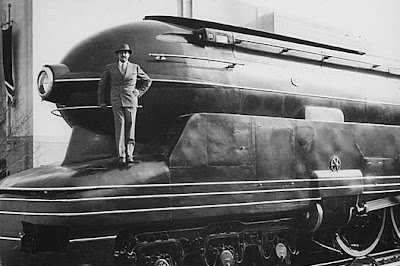 TATTERED AND LOST PHOTOGRAPHS: THE BIG ENGINE, PRR S1 at the 1939 WORLD ...