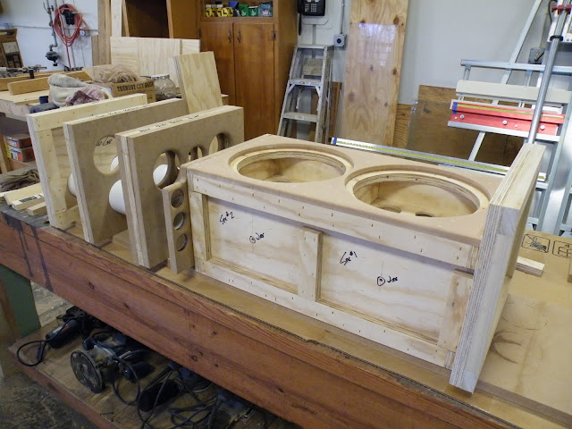 DIY Bass Bench: Dual B2B Isobaric Ported | Home Theater Forum and Systems