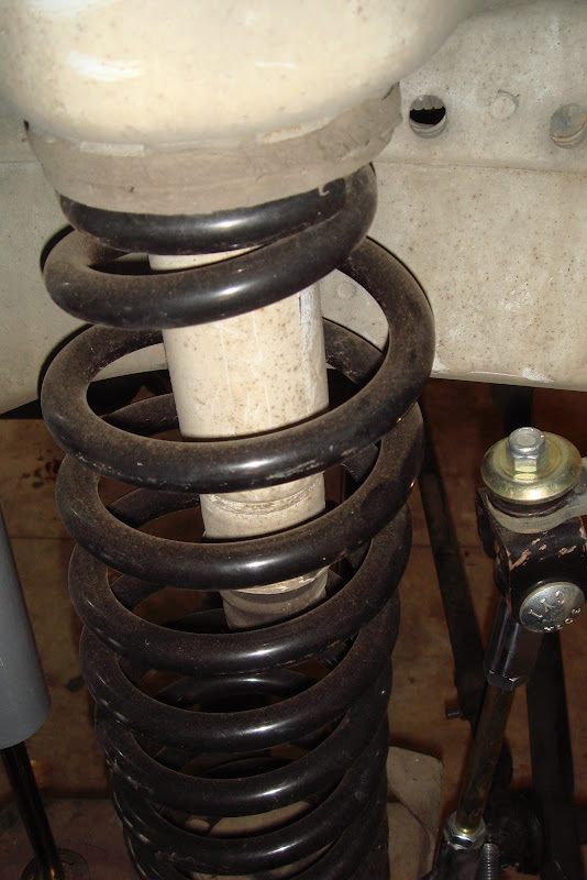 Coil bowing out | NAXJA Forums - North American XJ Association