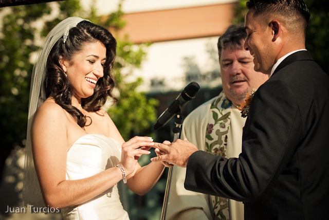 Juan Turcios Photographer: Laura & Robert's Union Station Wedding