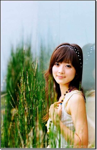Hot girls of the world: Longing, Innocent Girl