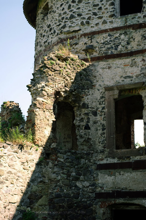 Drum la cetate / Forgotten Places: Racos (Sükösd-Bethlen Castle)