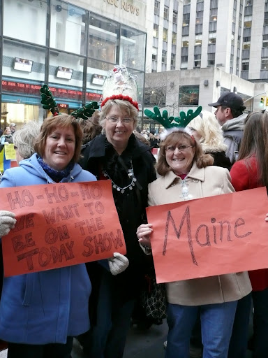 Happy holidays from TODAY's plaza