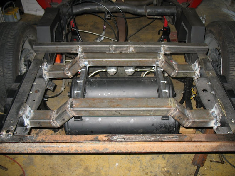 2001 Silverado Laying Frame on 22's: Icedoutrollies | GMC Truck Forum