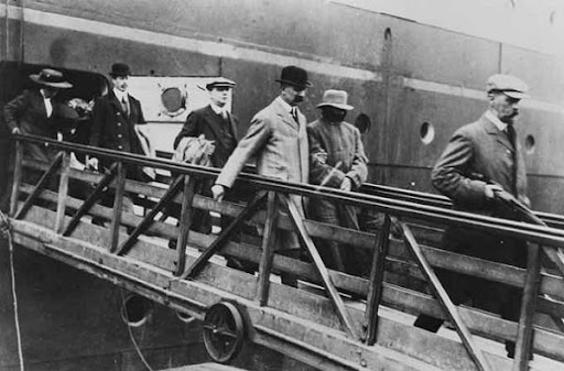 Bayou Renaissance Man: A piece of maritime history comes ashore