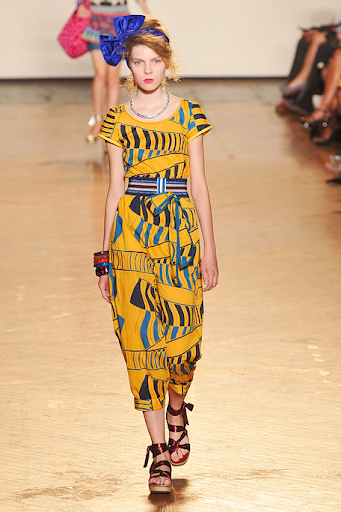 With Note Blog: Multi color from fashion 2011