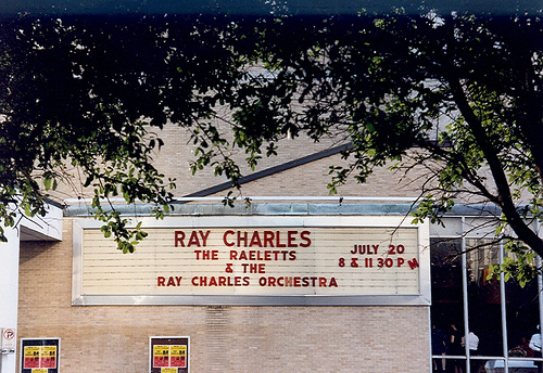 Ray Charles Video Museum: Ray Charles Is In Town - Chronology 1971