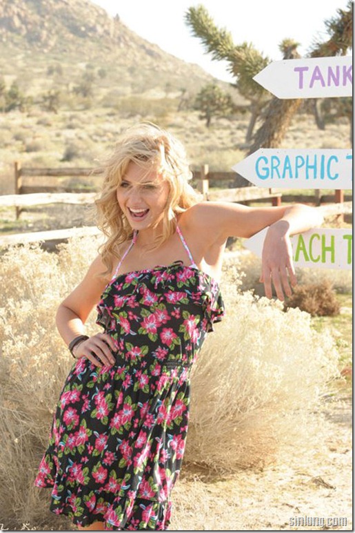 Aly Michalka & Friends Spring Collection | Sinlung