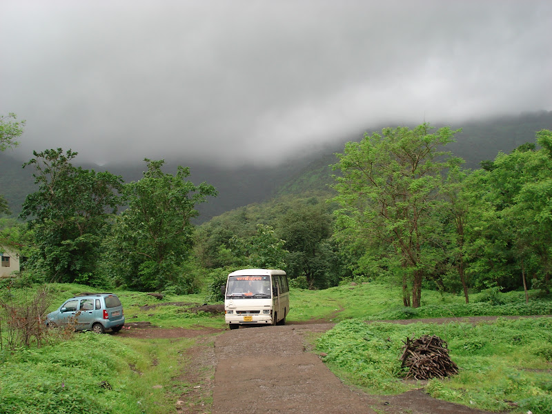 Trek to Mahuli Fort, Asangaon, Mumbai - xBhp.com : The Global Indian ...