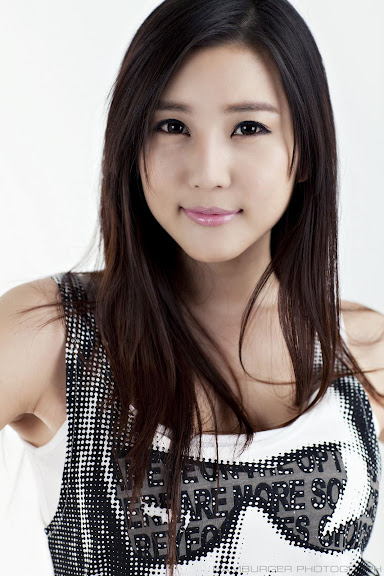 bengal photos: Triple Shot Weekend Updates (1): Choi Yu Jung (최유정)!