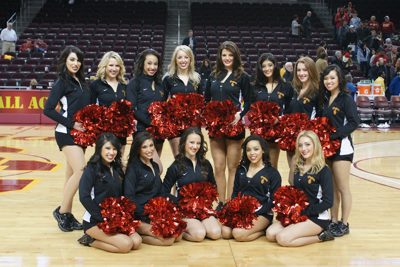 Dance Force | USCFOOTBALLFAN.COM