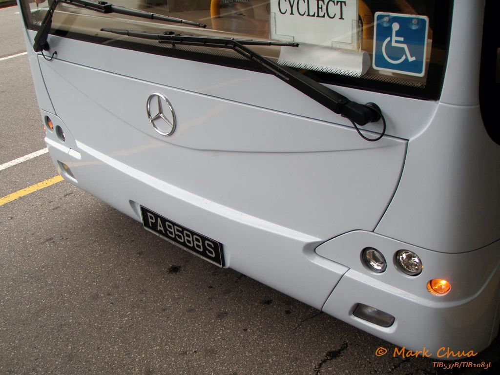 (buses[IN]gapore!): Chitson's Mercedes OC500LE - PA9588S