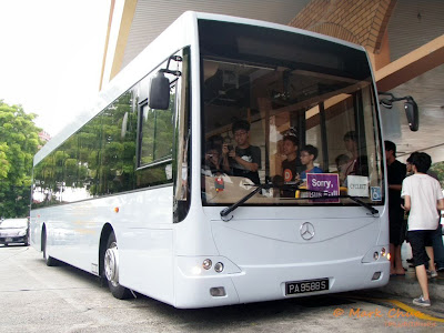 (buses[IN]gapore!): Chitson's Mercedes OC500LE - PA9588S