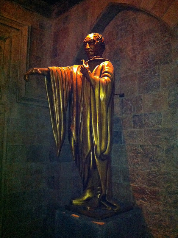 Statues | The DIS Disney Discussion Forums - DISboards.com