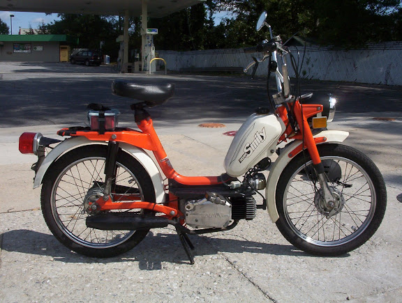 Pictures of my 1976 Demm Smily — Moped Army