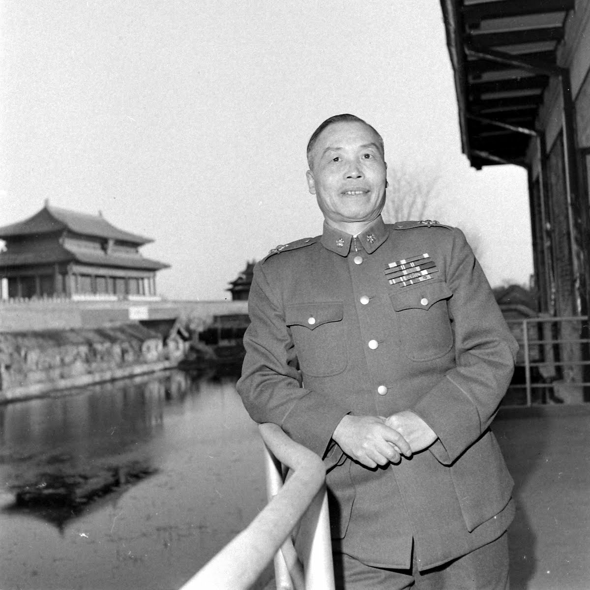 General Li Tsung Jen - Jack Birns — Google Arts & Culture