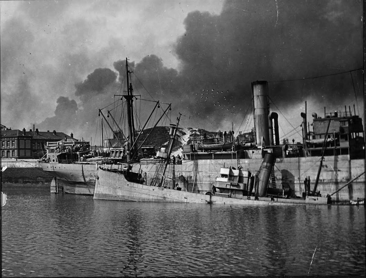 Evacuation Of Dunkirk — Google Arts & Culture