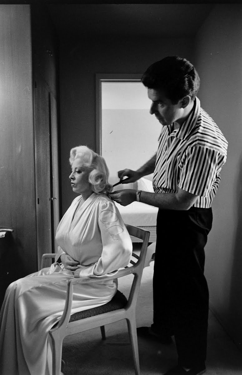 Mae West - Loomis Dean — Google Arts & Culture